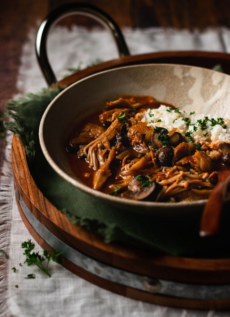 Vegan Hayashi Rice | ビーガンハヤシライス - Ellie Likes Cooking