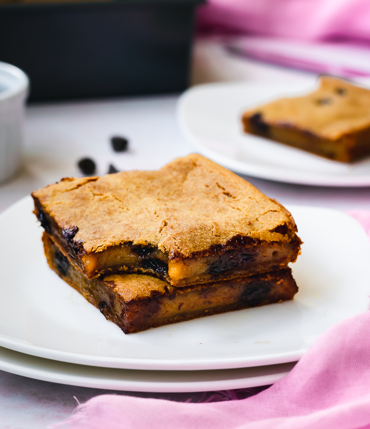 Vegan Pumpkin Mochi Cake - Ellie Likes Cooking