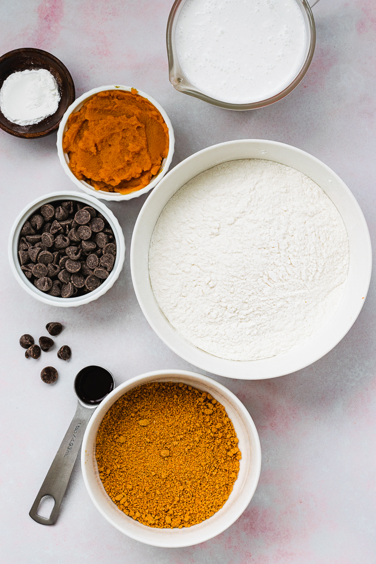 Vegan Pumpkin Mochi Cake - Ellie Likes Cooking