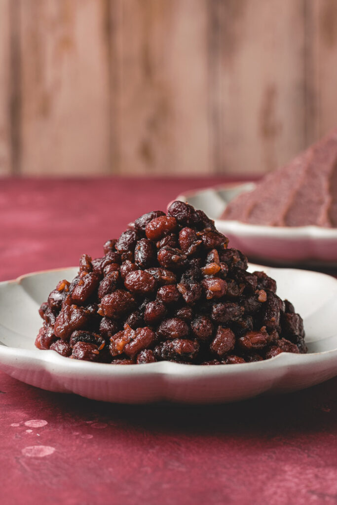 Homemade Anko (Sweet Red Bean Paste) - Ellie Likes Cooking