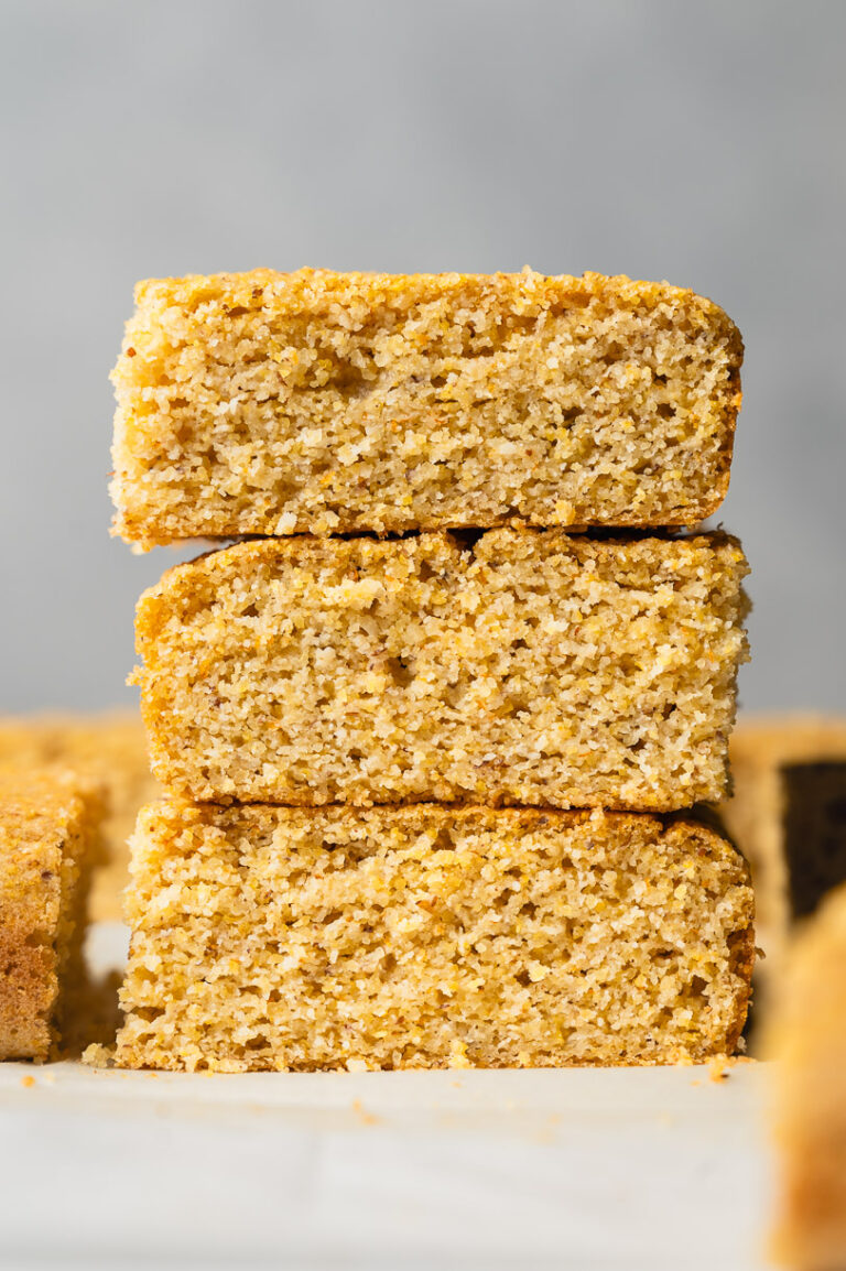 Almond Flour Cornbread (Vegan, Gluten-Free) - Ellie Likes Cooking